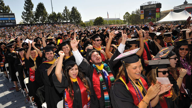 Graduation day highlights - Santa Clara Magazine