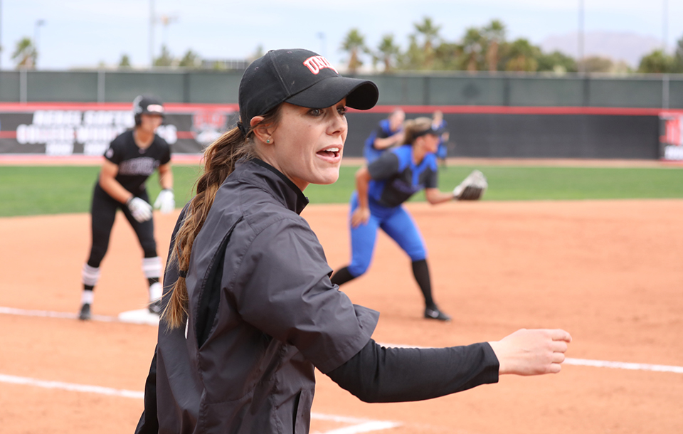 Be Strong - Santa Clara Magazine