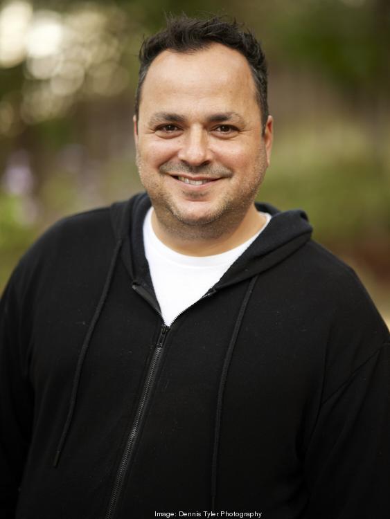 Mark Hassin MBA ’14 - Santa Clara Magazine