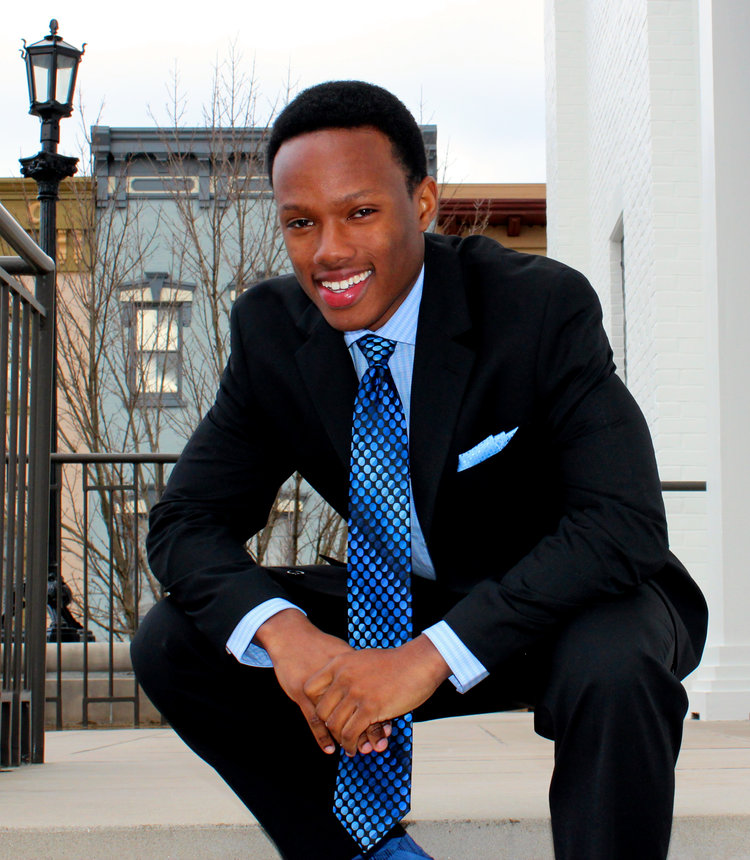 Naeem Turner-Bandele ‘18 - Santa Clara Magazine