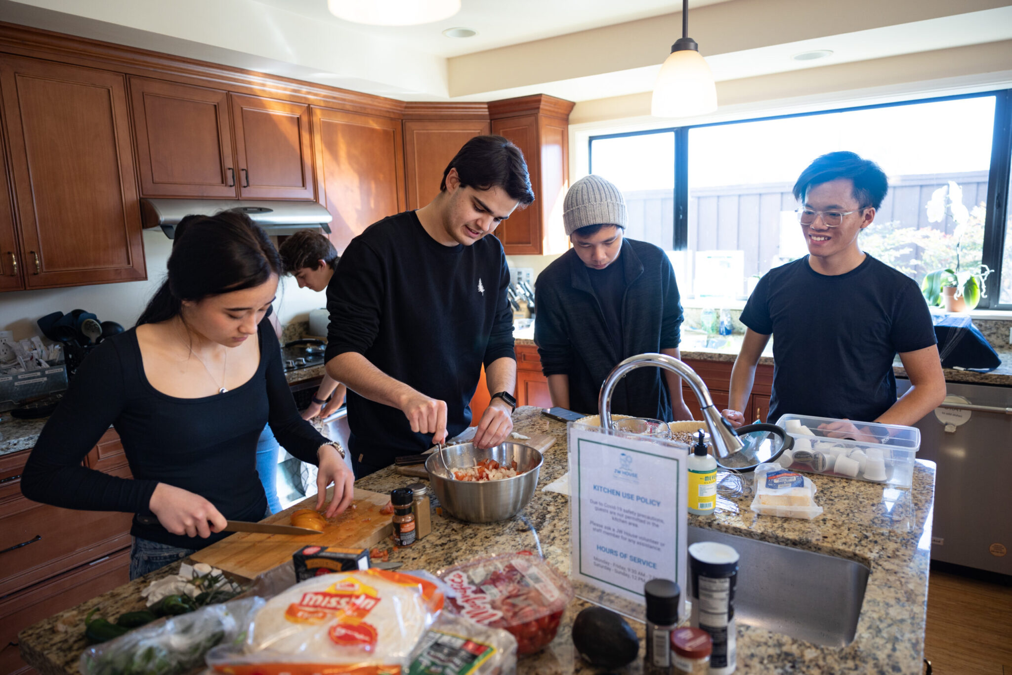 Hunger to Help - Santa Clara Magazine